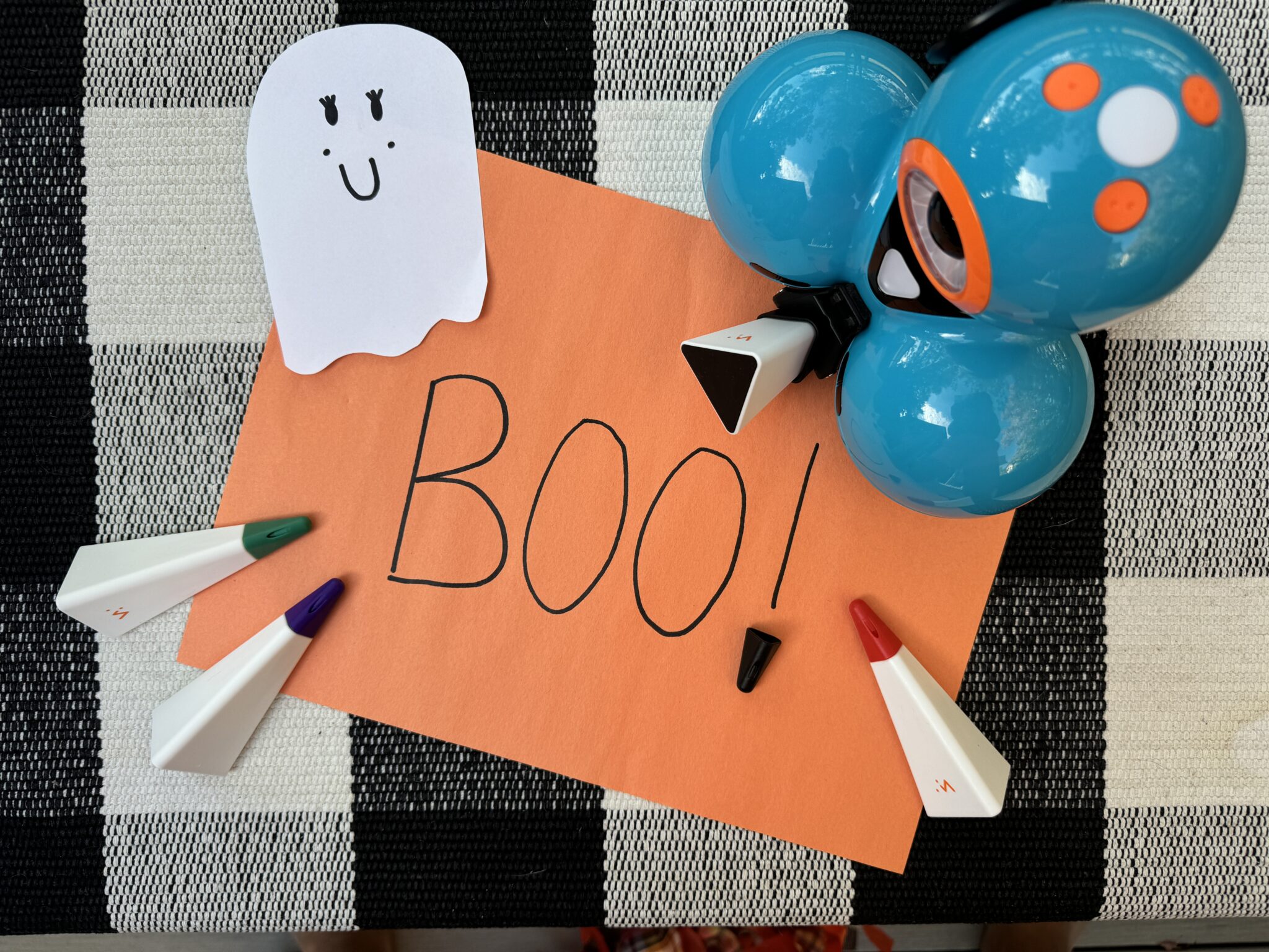 Spooky STEM Activity Roundup